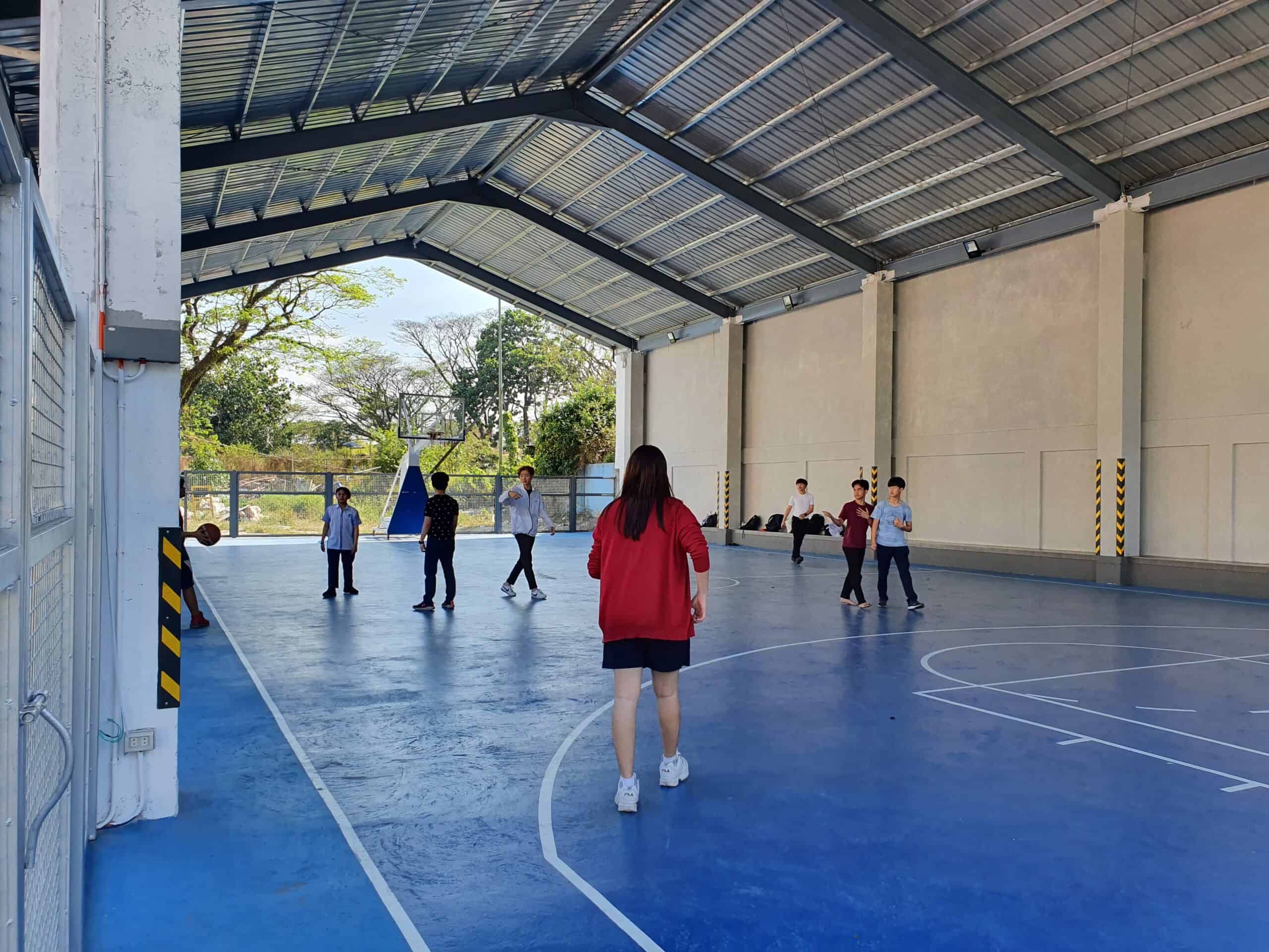 HELPクラーク校の日課、生徒数、ルールなど最もベーシックな情報を簡単に紹介